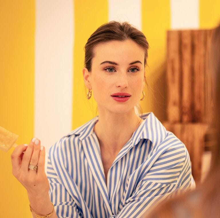 L’interview-café d’Alexandra Kolasinski, fondatrice de Glowery | Le Bon ...