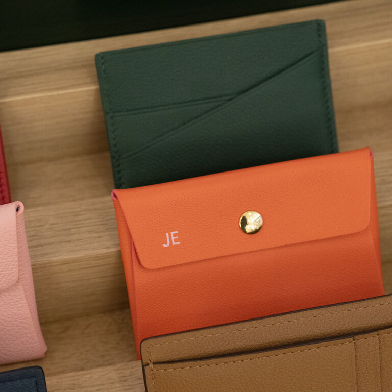 L’interview-café de Jeanne Signoles, fondatrice de L/UNIFORM | Le Bon ...